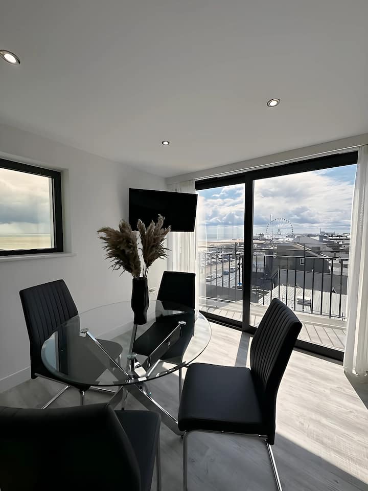 Sea View Apartment 2 - Great Yarmouth