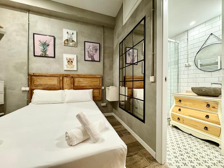 Cozy Private Flat City Center - Madrid