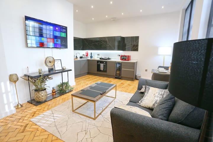 Beautiful Newly Built Flat - Walk To City Centre - Manchester