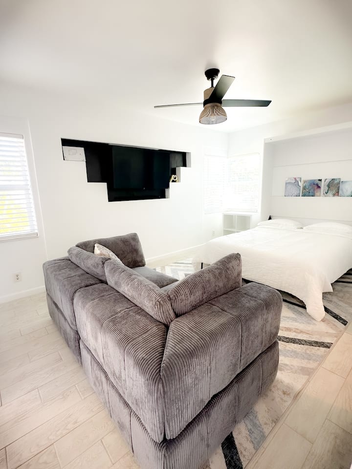 Blue Horizon Hideaway - Fort Lauderdale