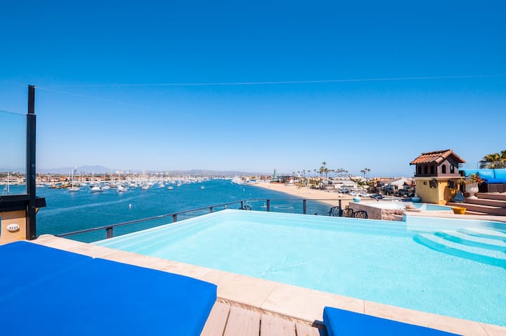 Newport's Best 5 Bd W/rooftop Pool & Amazing Views - Newport Beach, CA