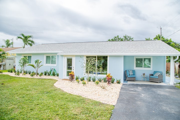 Renovated Jupiter Home With Pool - Jupiter, FL