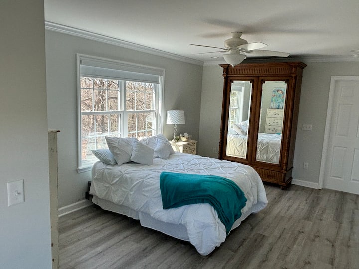 Country Living - West Front Street, AR