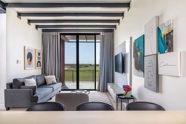 Stunning Apartment In Quayside - Durban