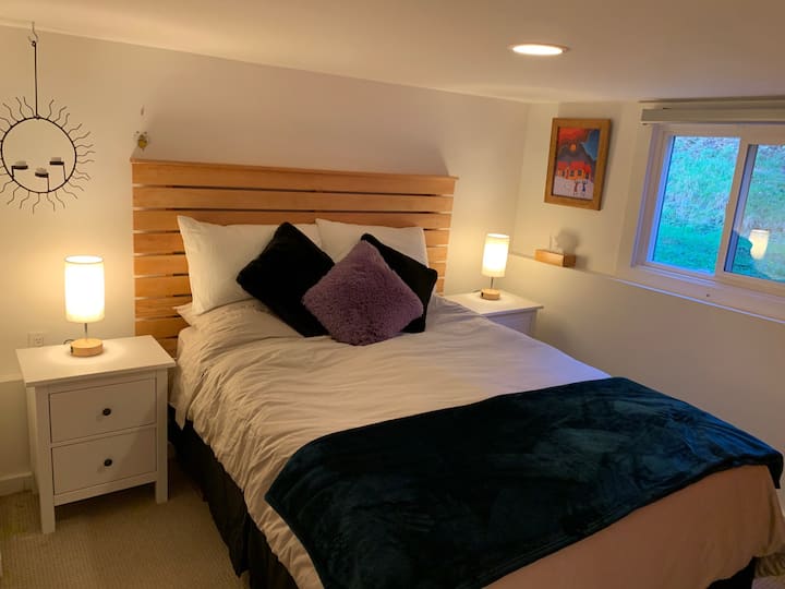 Cozy Comfy Space - Vancouver
