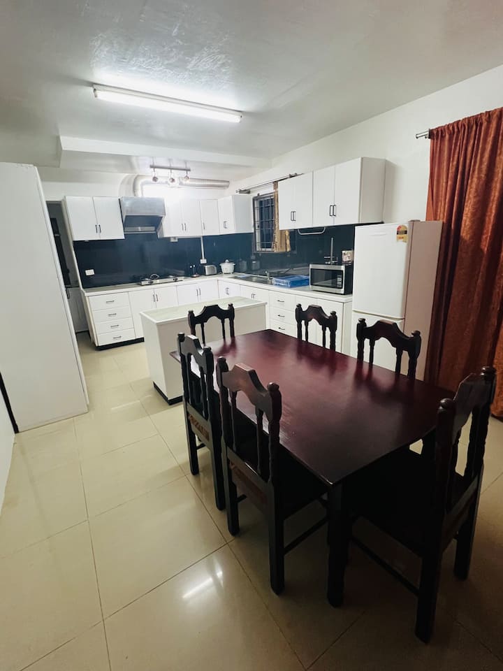 Bayview Homestay - スバ
