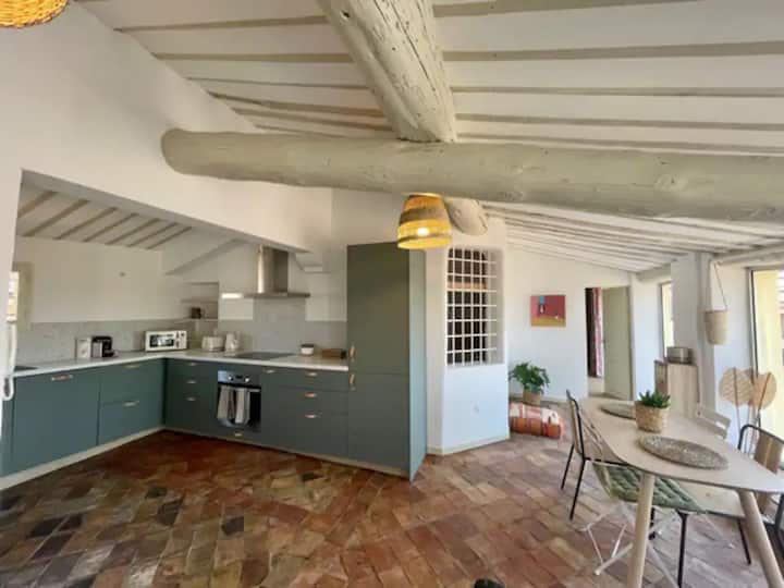 Magnifique Appart Terrasse Et Vue Sur Les Toits - Aix-en-Provence