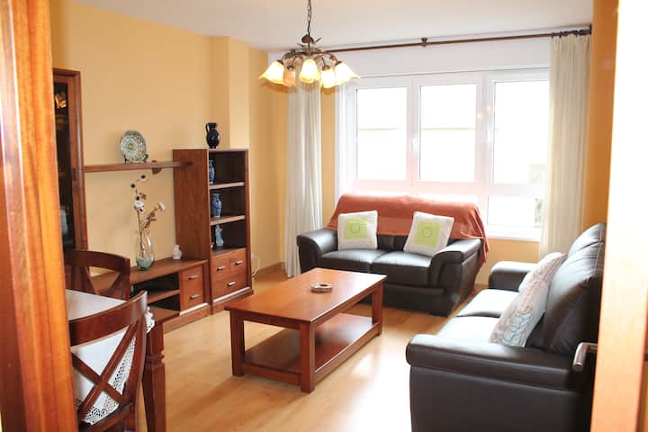 Apartamento En Santa Cruz, Oleiros - Cambre