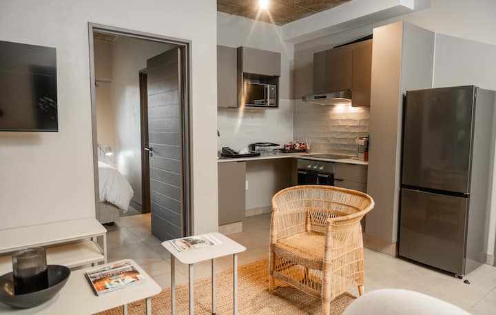 Two Bedroom Suite With Family Terrace - Edenvale