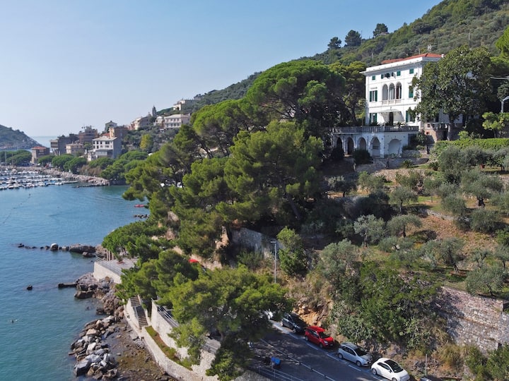 Villa Doria 10p Waterfront Large Park Near 5 Terre - La Spezia, Italia
