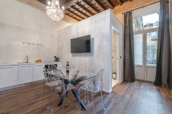 Bligny9, Luxury Historical Apartment - Turin