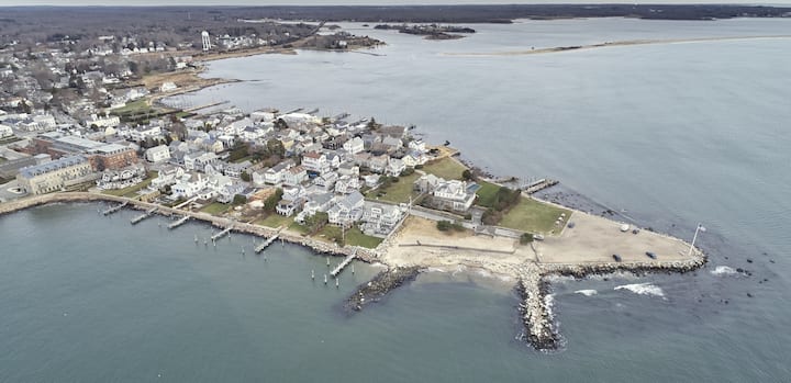 Stonington Borough Suite 3 - Mystic, CT