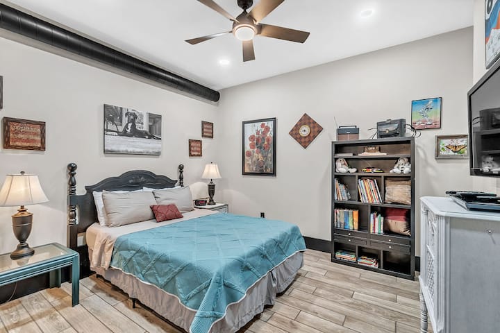 Relaxing At The Madison - Greenville, SC