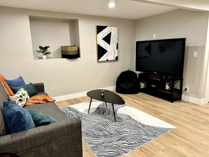 Newly Remodeled Guest Suite - Denver, CO