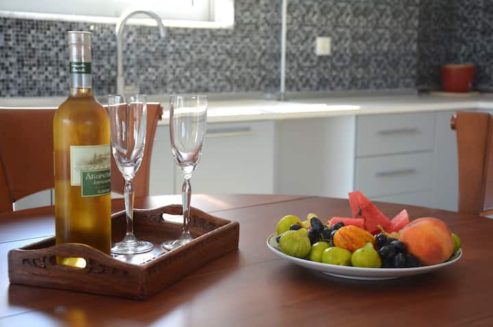 Helichrysum Apartment In Rhodes - Aéroport de Rhodes (RHO)
