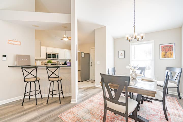 5 Mins Drive To Downtown! Quiet 3br Modern Home~ - Savannah, GA