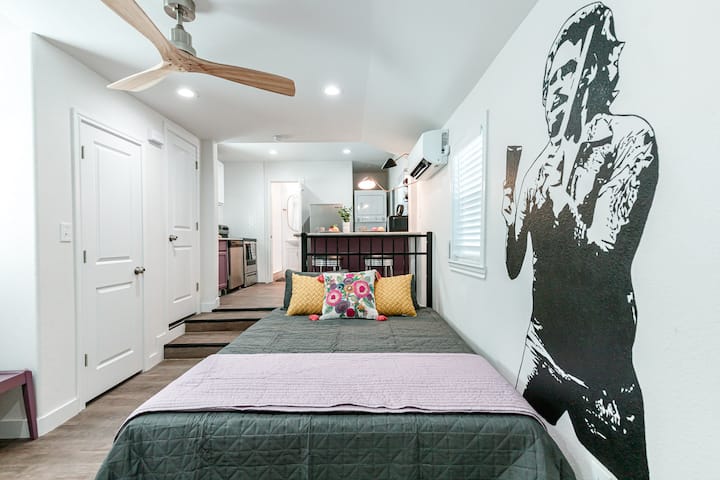 More Cowbell | Studio With Private Patio - Lubbock, TX