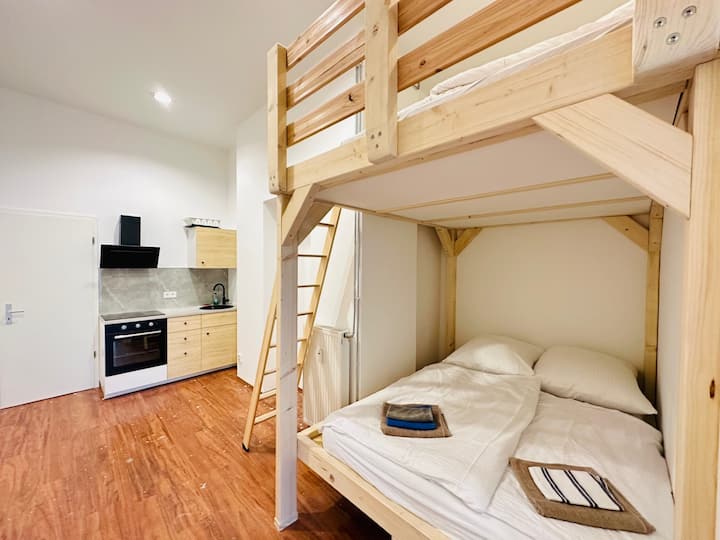 #Sh4 - Apartment With 2 Rooms - Berlin