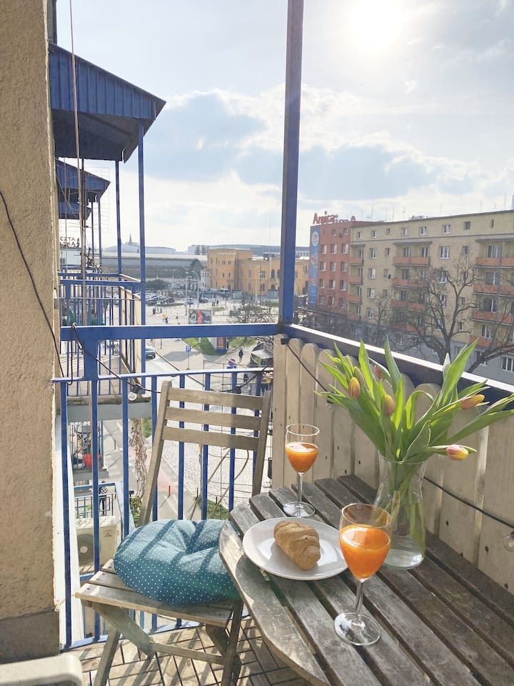 Pkp-3roomsbalcony-deerrestapart - Wrocław