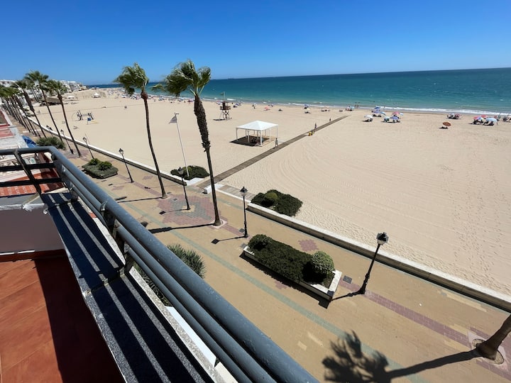 Primera Línea De Playa - Rota