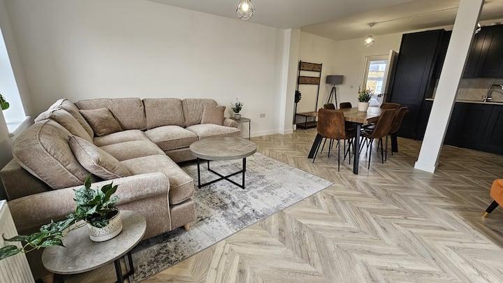 Camden Market - Modern 3bd With Terrace! Flat C - Londra