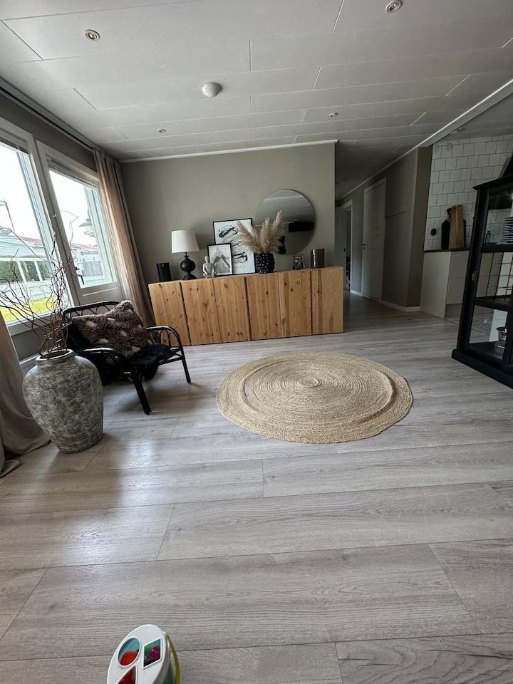 Sjönära Enplanshus - Alingsås