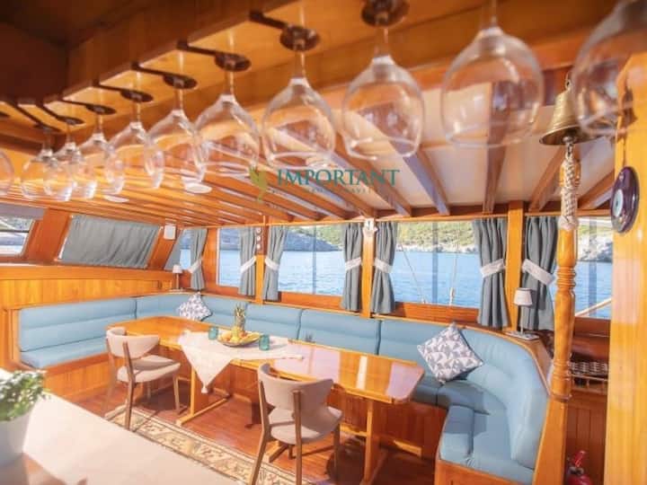 B136-bodrum' Da 6kabinli  Gulet - Bodrum
