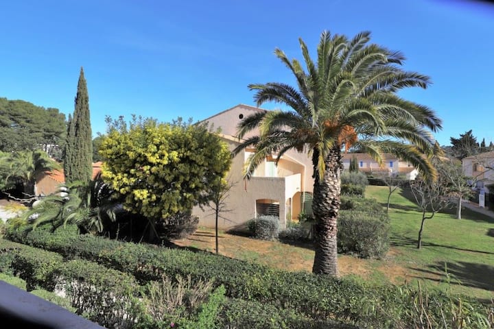 Bienvenue "Au Village De La Mer" - La Londe-les-Maures