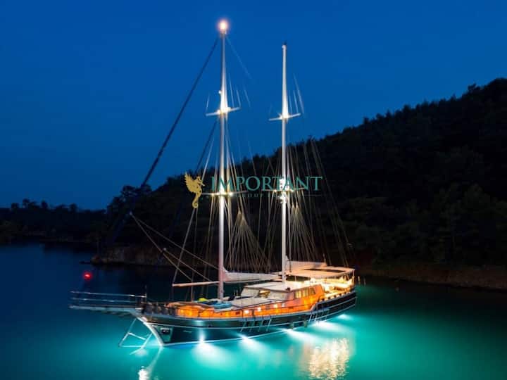 27 Mt Gulet With 5 Cabins For 11 Persons In Bodrum - Bodrum