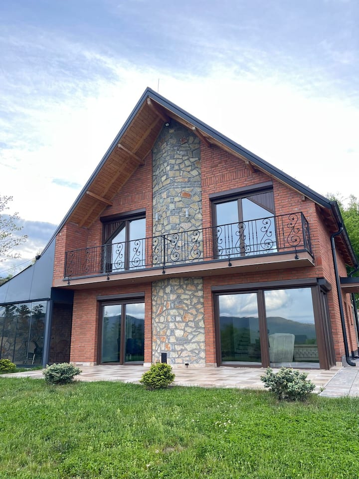 Villa Ozoni 2 - Jezerc - Kosovo