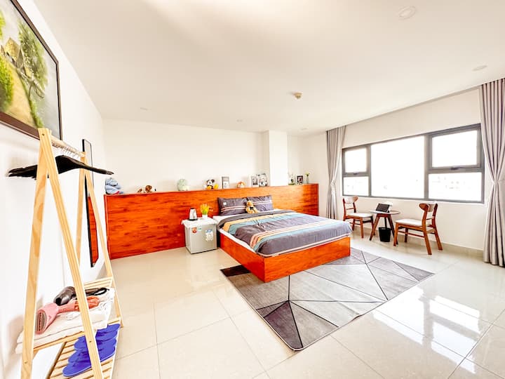 Budget Room - 150m To My Son Beach- Hongchau Hotel - Da Nang, Province, Vietnam