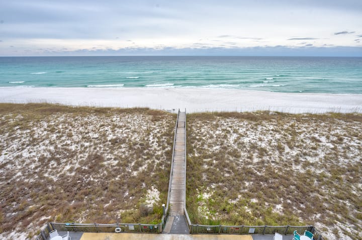 Steps From The Beach! - Navarre, FL
