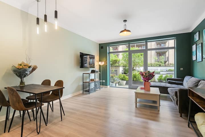 Designer 2bed Apt In Docklands - Dún Laoghaire