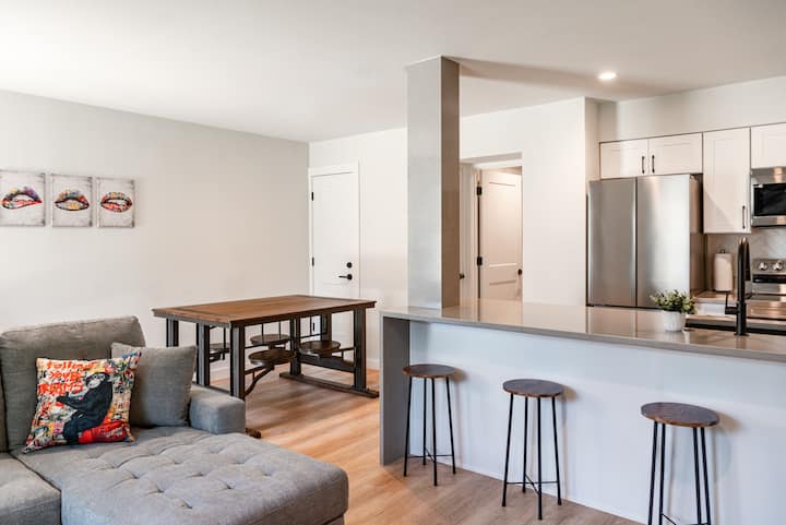 Modern, Central Atx Condo | Walk To Zilker, Barton - Austin