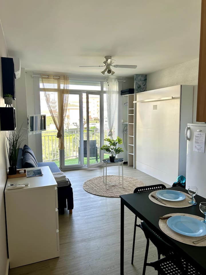 Elégant - Studio à 50m De La Mer 2 à 3 Pers - Canet-en-Roussillon