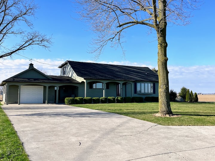 Country Style 4 Bedrooms, 3 Bath - Bluffton, OH