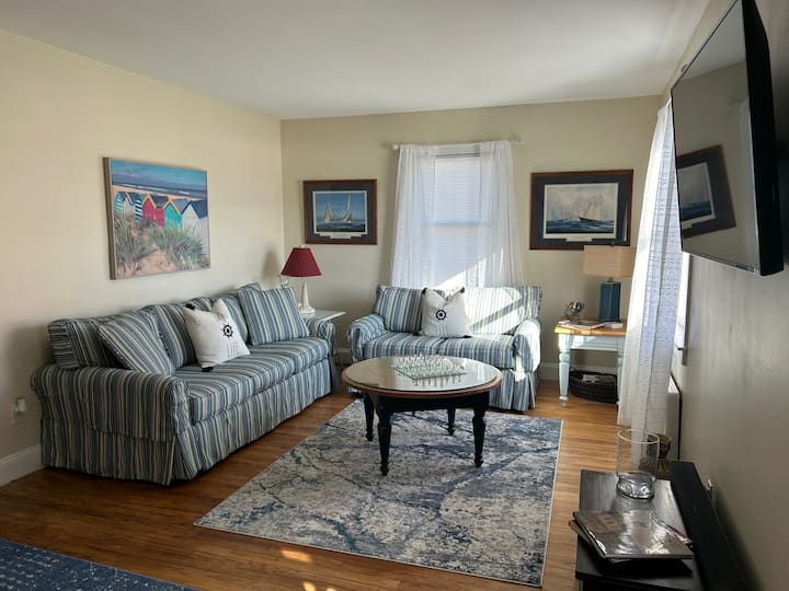 Nautical North 20% Off 30-60 Day Bookings - Newport, RI