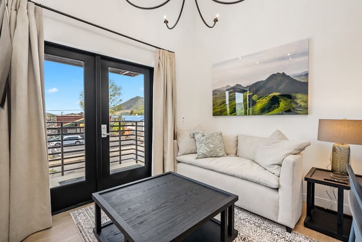 Sisters Suite At The Junction - San Luis Obispo, CA