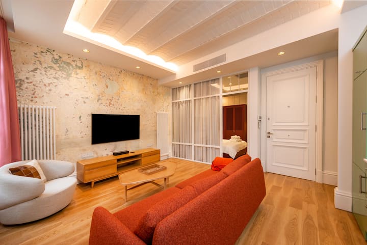 Liberty Trois : Wonderful 1br Apt In City Center - Karaköy