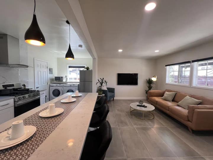 Gated & Remodeled 2b/2b House - Baldwin Park, CA
