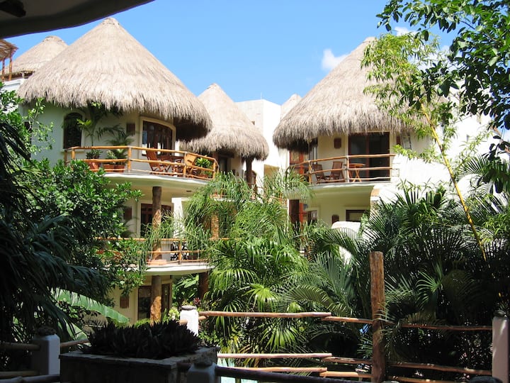 Three Story Luxury Penthouse - Playa del Carmen
