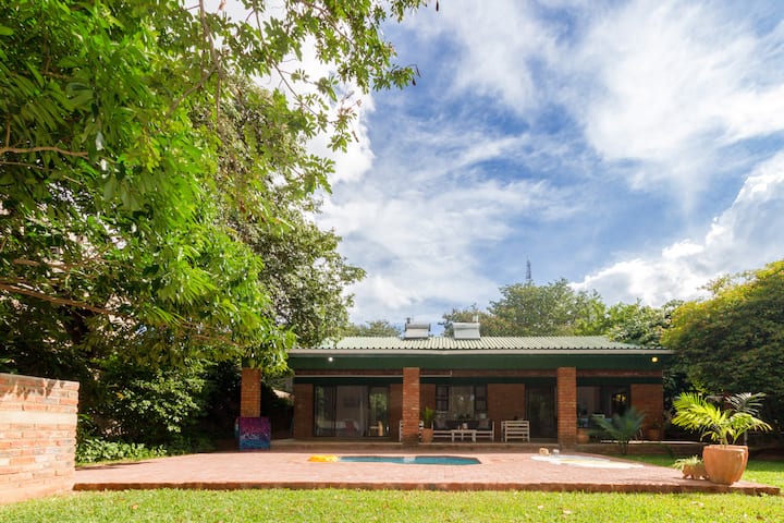 Malachite House - Victoria Falls