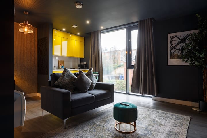 Sheffield: Opulence Studio In Sheffield 48 - Sheffield
