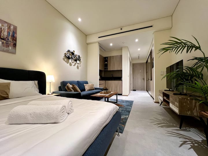 Luxury Modern Studio In Jvc - Dubai