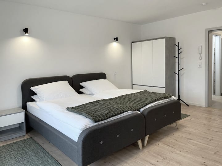 10 Zweibett Studio Im Board Inn - Haus Regensburg - Neutraubling