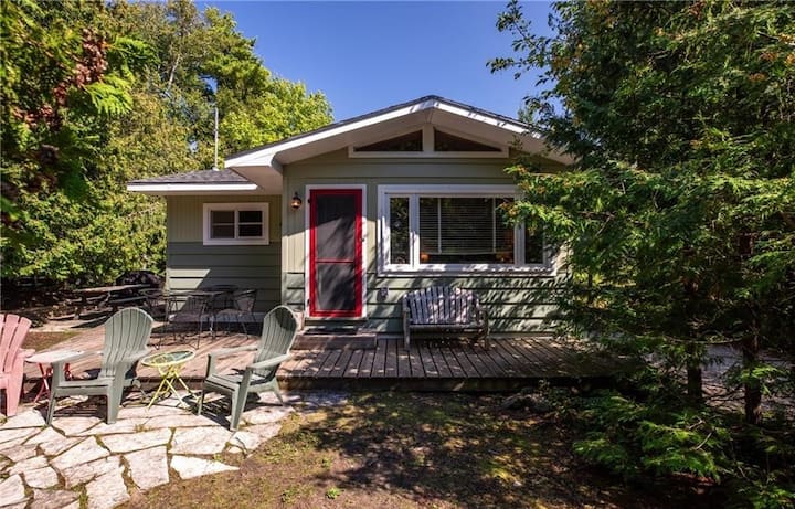 Sauble Breeze Cottage - Sauble Beach