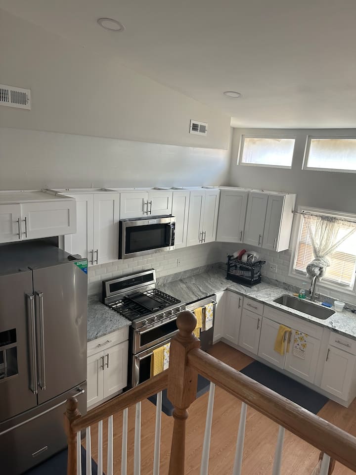 Cozy 1br W/private Bath Downtown - Baltimore, MD