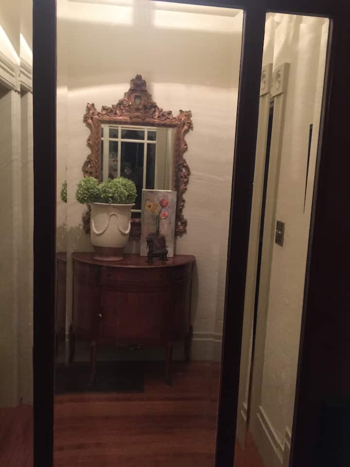 Charming Victorian! - Healdsburg, CA