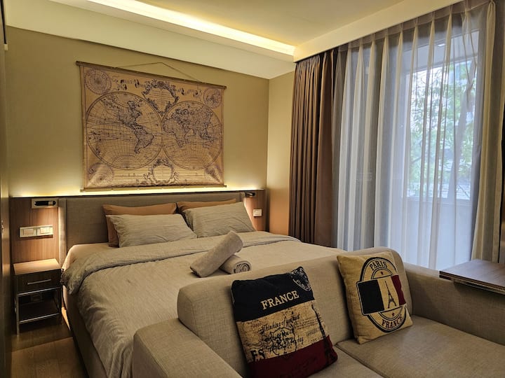 Cozy Room / Thonglor Bts Station - Bangkok