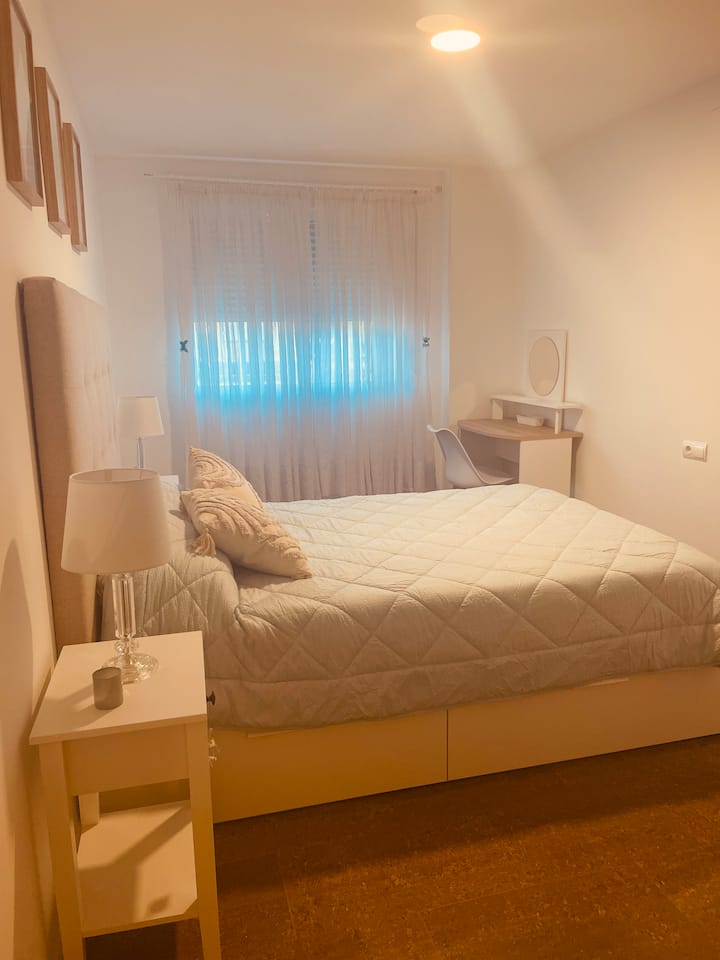 Habitación Cerca De Cullera. - Favara